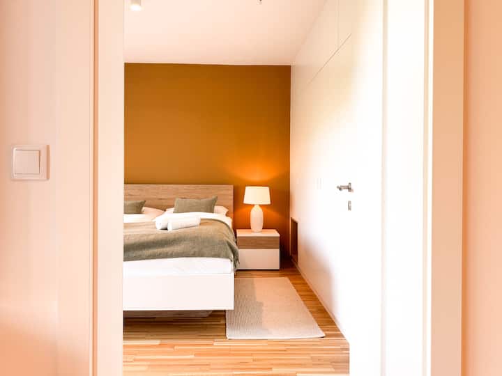 Moderne City-oase Bei Therme Wien | U1 Oberlaa - Schwechat