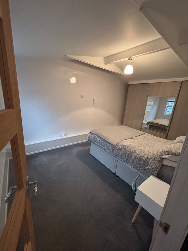 One Bedroom Guest House - Glasgow