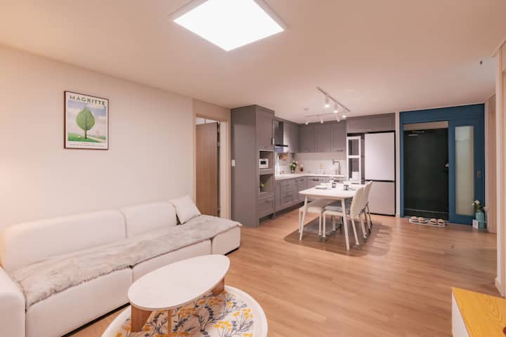 서울, 마곡, 공항과 접근성 좋은 넓고 감성적인 3룸 숙소 - Bucheon-si