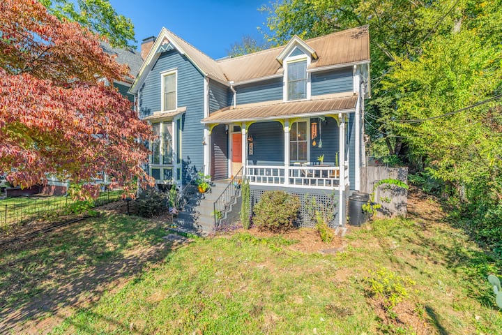 Chez Leray - ノックスビル, TN