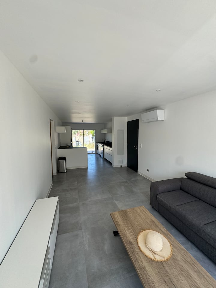 T3 Avec Jardin Et Place De Parking - Salon-de-Provence