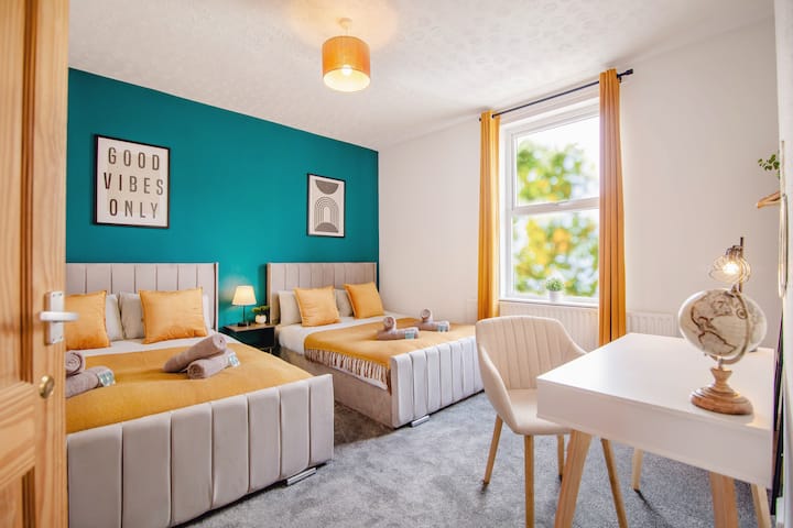 Central Sheffield Stadium House Free Parking 15ppl - Sheffield