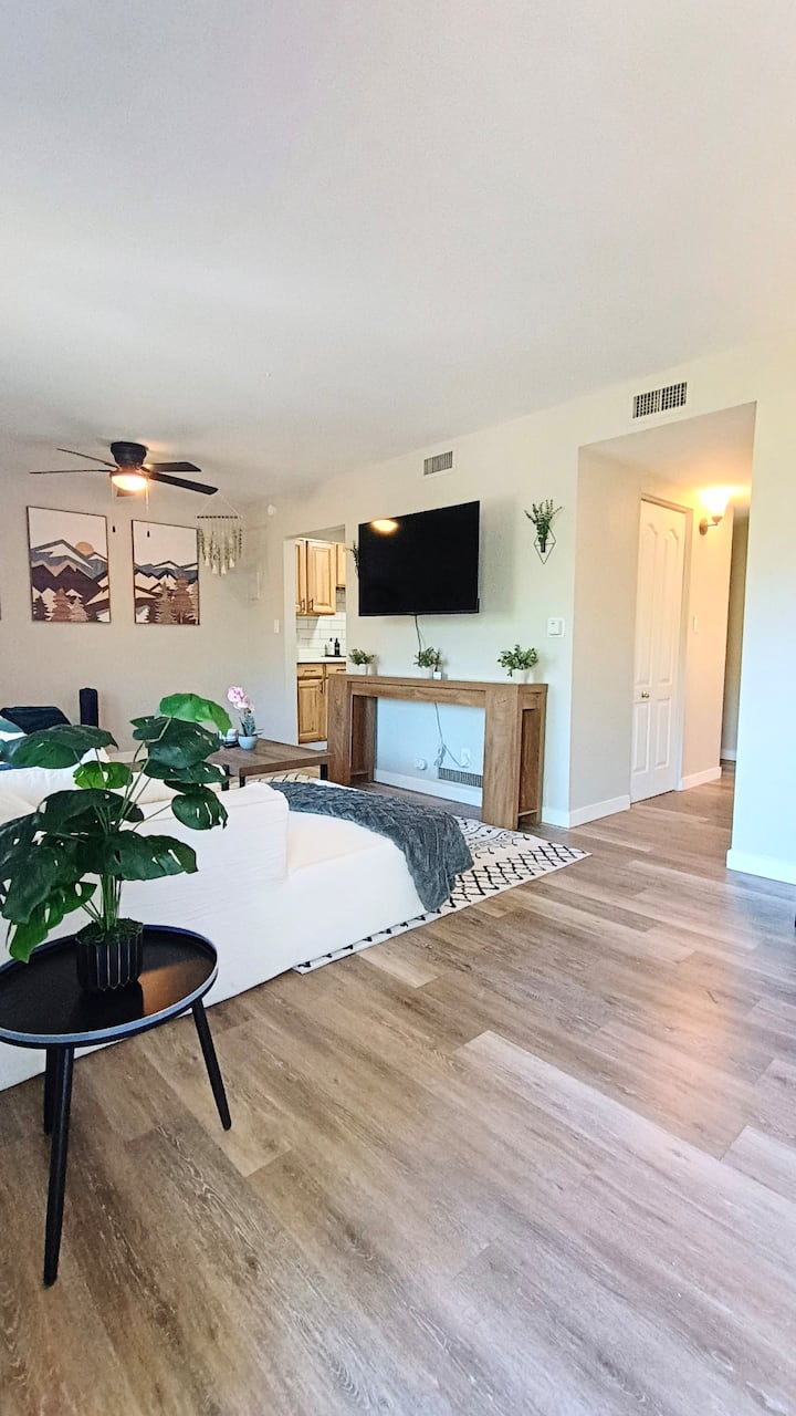 Beautiful 2-bedroom Hideaway In Manitou Springs! - Manitou Springs, CO