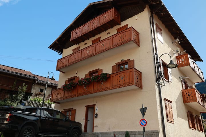 Casa Brenta - Charme Alpino A Mavignola - Madonna di Campiglio
