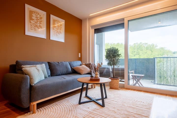 Park-blick Apartment | Wellness & Ruhe | U1 City - Schwechat