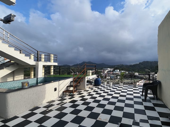 Nirvana Villa With Swimming Pool In Mount Abu - Abu