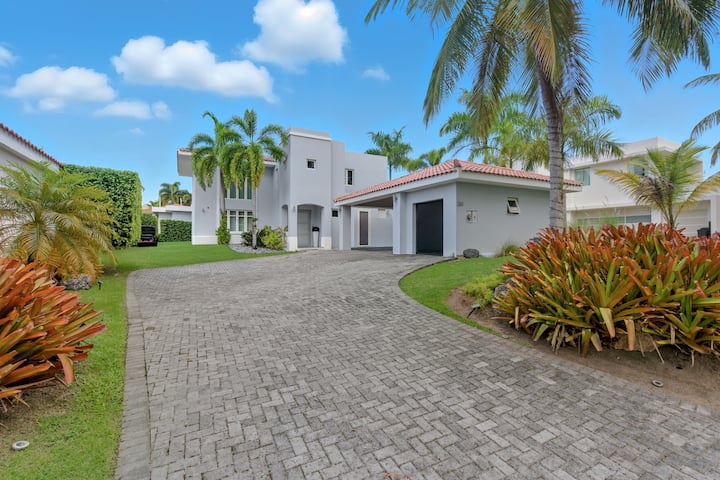 Villa Dorada At Dorado Beach Resort & Club - Dorado