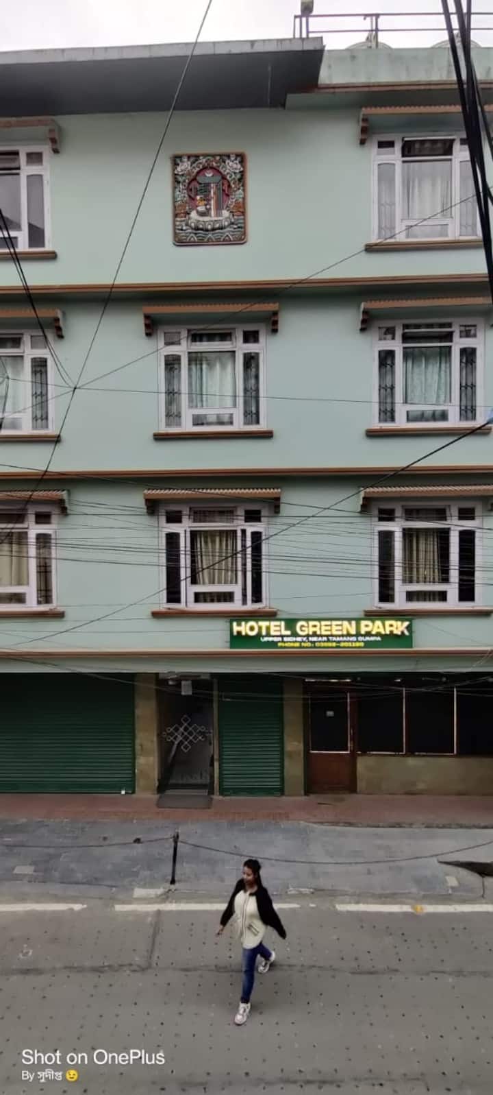 Hotel Green Park Near Tamang Gumpa. Near M G Marg. - 甘托克