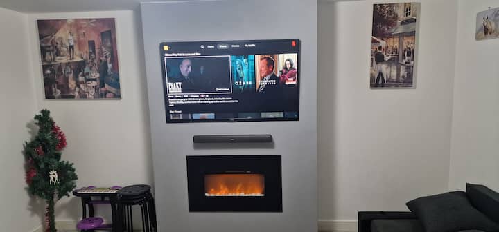 Solid Mirror Home - Milton Keynes