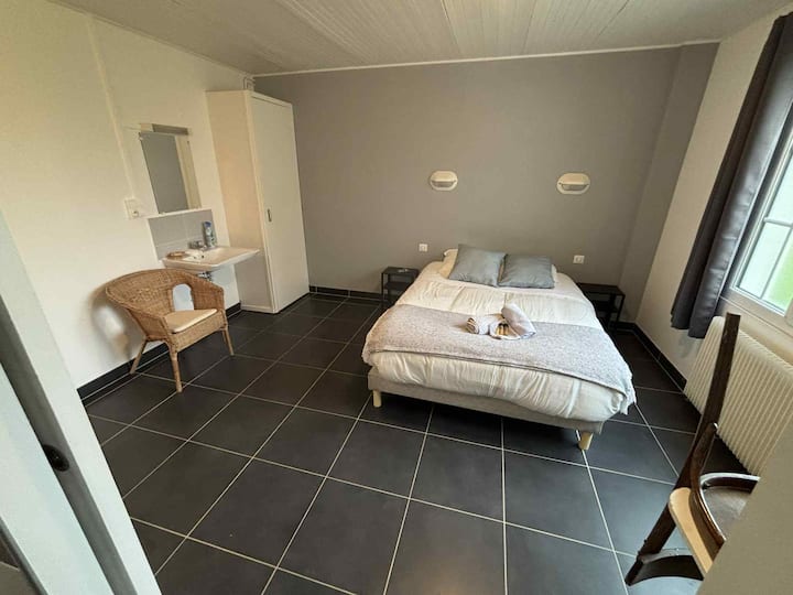 Hôtel Des Hayons - Neufchâtel-en-Bray