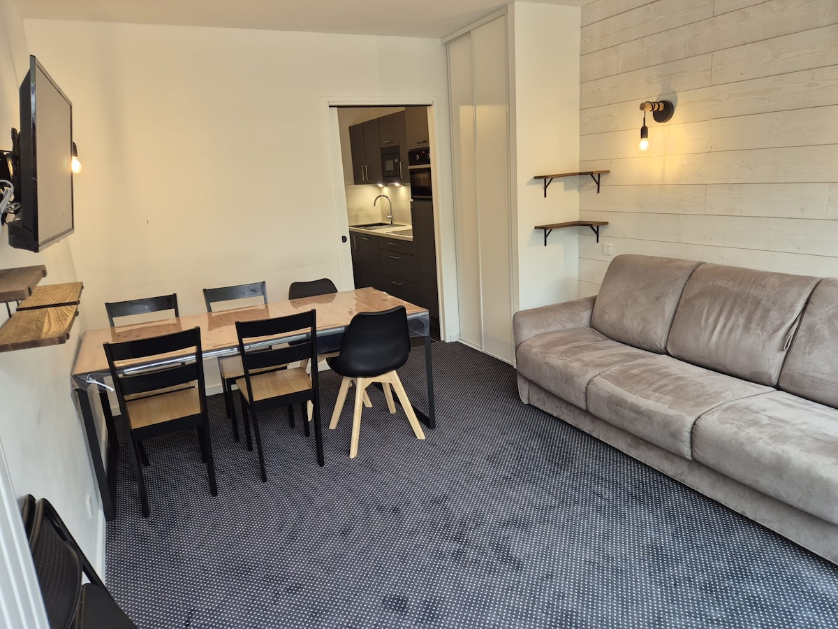 Apartamento T2 a 10 metros de las pistas (dormitorio) - Departamentos ...