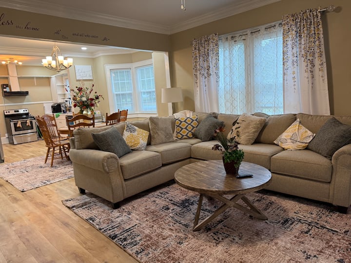 Cozy Midtown Stay – Perfect For Med Pros - Albany, GA