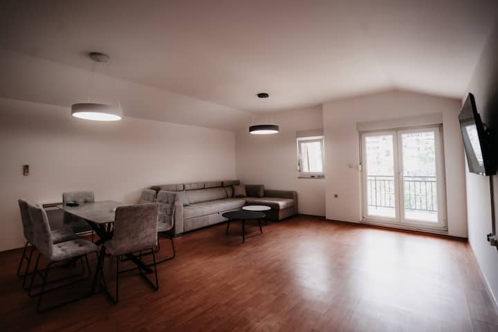 Toro Riverside 3 - Mostar