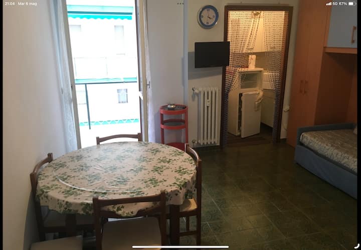 Intimo Monolocale Al Mare - Borgio