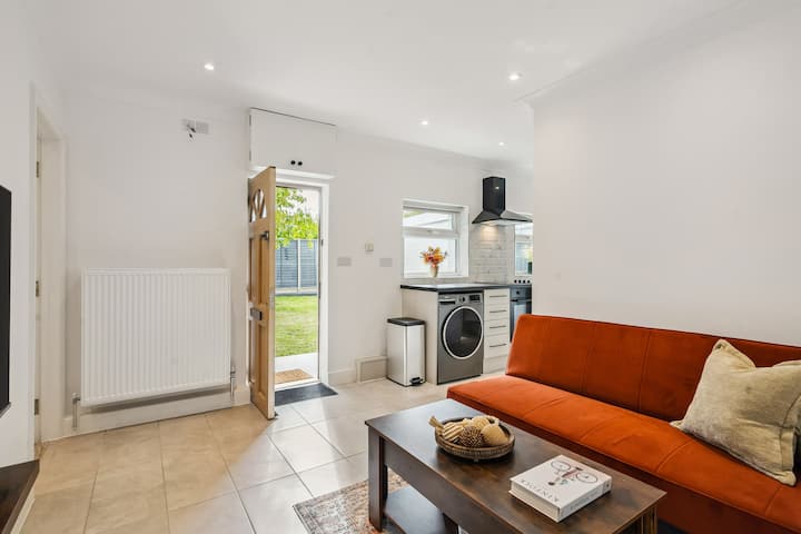 Charming West London Flat, With Large Garden - Londres