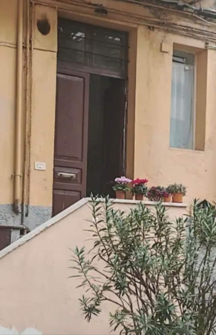 Stazione, Università , San Lorenzo "Il Cortiletto" - Rome