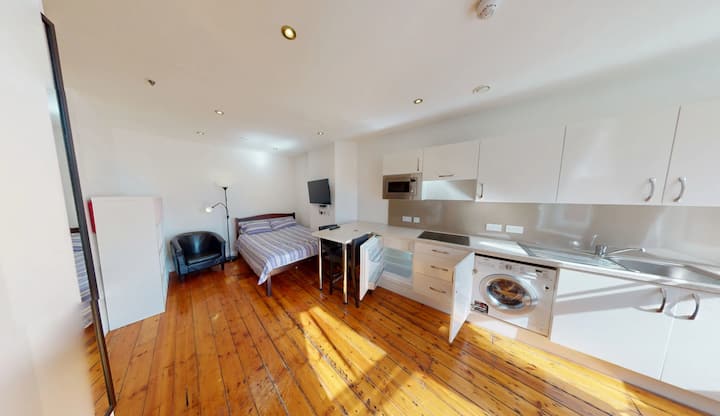 Heart Of Nottingham – Quiet City Centre Studio - Nottingham