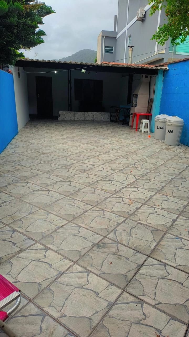 Acomodação Grande E Confortável - Ubatuba