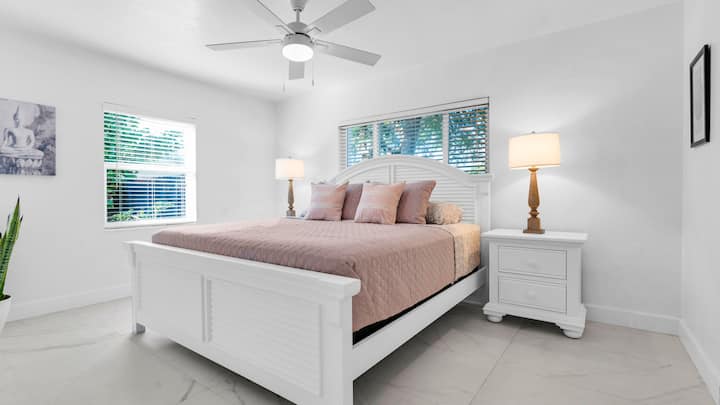 Wilton Manors Oasis | Beheizter Pool und Whirlpool - Häuser zur Miete ...