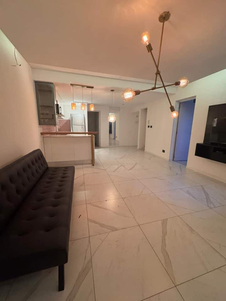 Departamento Premium A Estrenar, Con Cochera. - Rosario