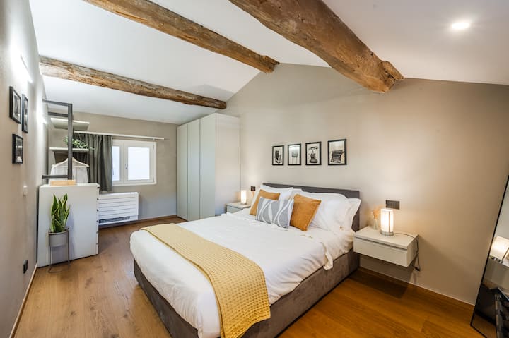 Design E Confort Historique · Pass Ztl Gratuit - Modène