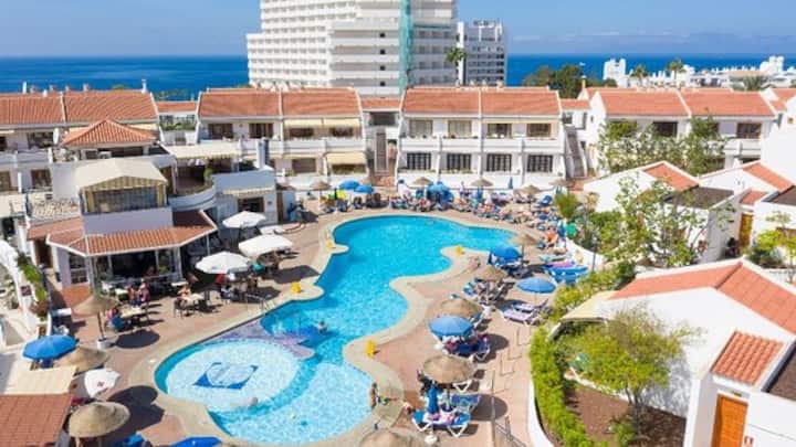 Comfortable Centrally Located Apartment - Costa Adeje