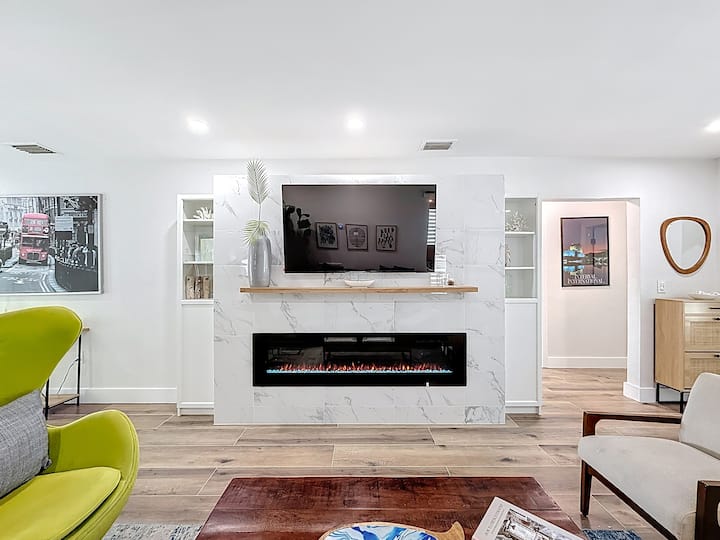 Mellow Place - Miami Gardens, FL