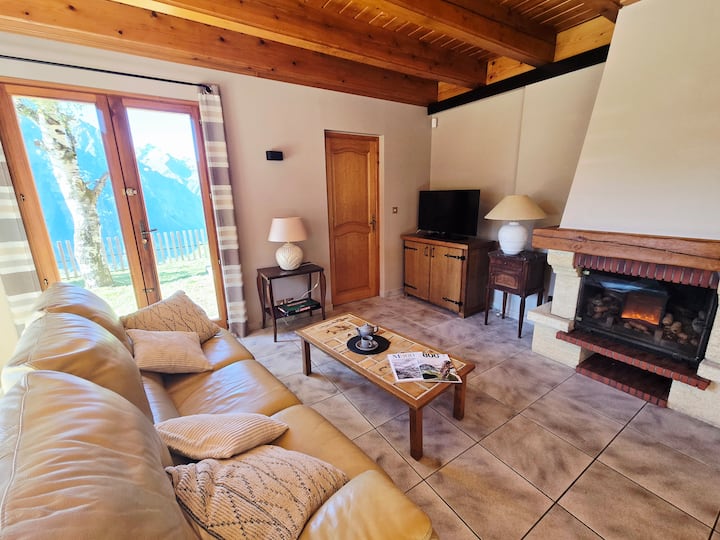 Chalet Petite Mariande 
 4 Ch 4 Sdb
Vue De Rêve - Les Deux Alpes
