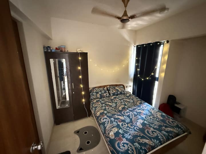 Cozy 1bhk Luxury Homestay With Ac & Kitchen - Thane