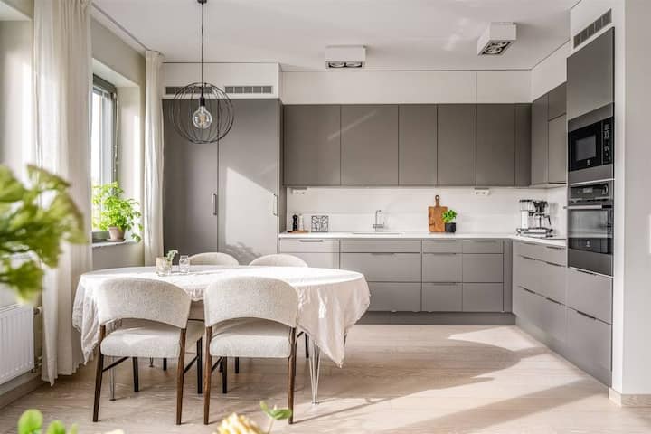 Modern 3-bedroom Apartment In Sundbyberg - Stockholm
