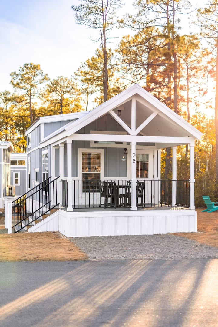 Oceans Rv Resort Non Pet Friendly - Cottage 24 - North Topsail Beach, NC