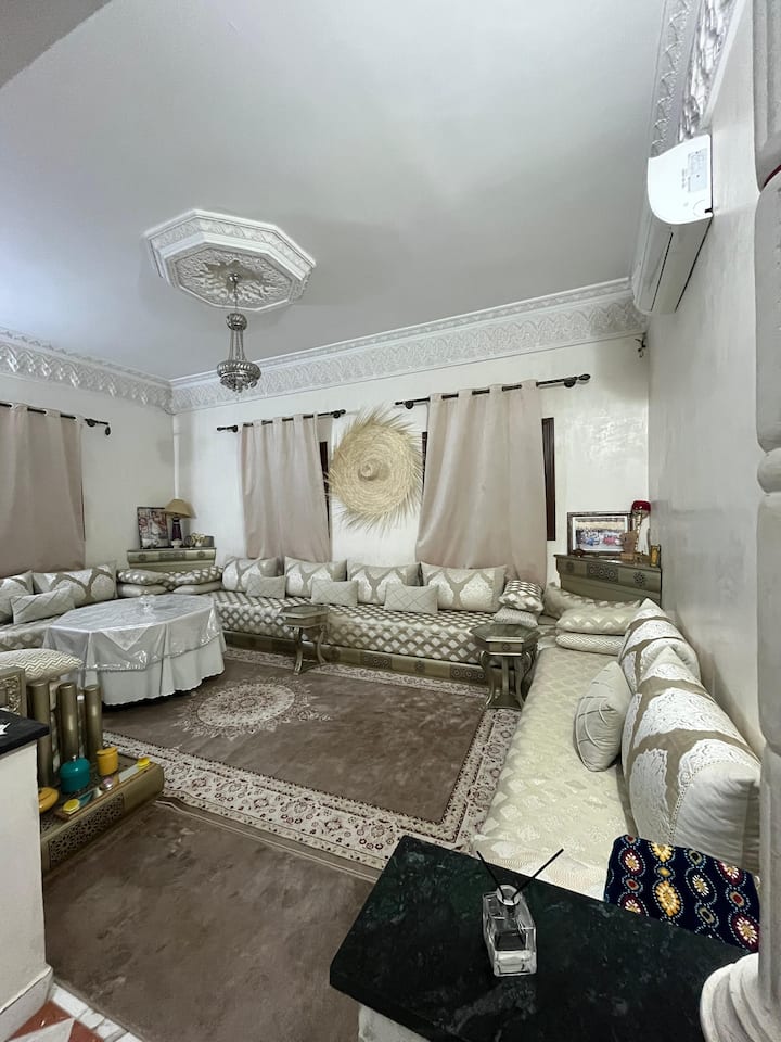 Beautiful Central Apartment - Walk Everywhere - Marrakech