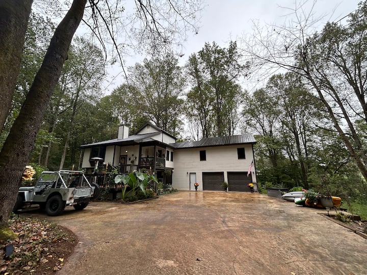 Woodsy Home Mins. To Wineries, Hiking, & River. - Dahlonega, GA