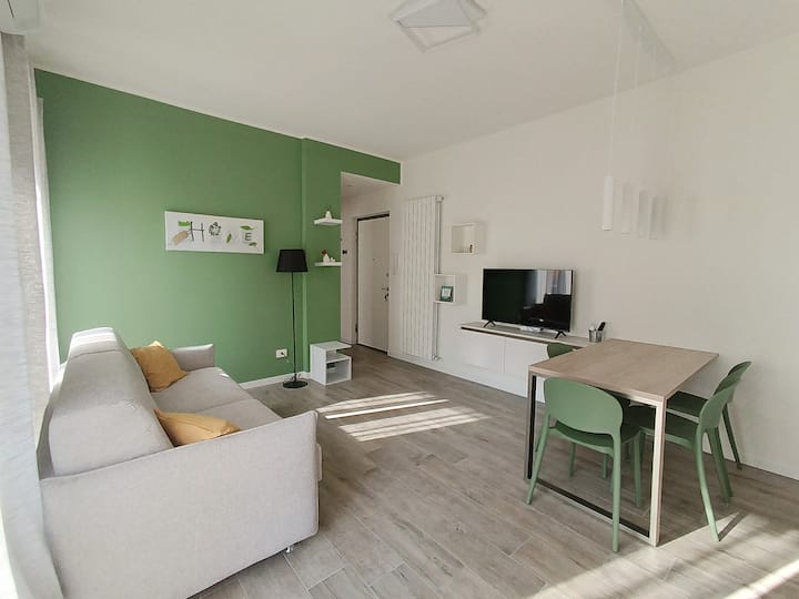 Bed & Berghem 2.0 New Apartment With Parking Place - Bergame