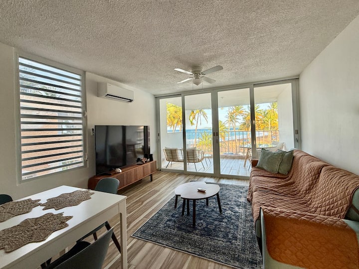 Besos Del Mar, Beachfront Stay At Costa Luquillo - Puerto Rico