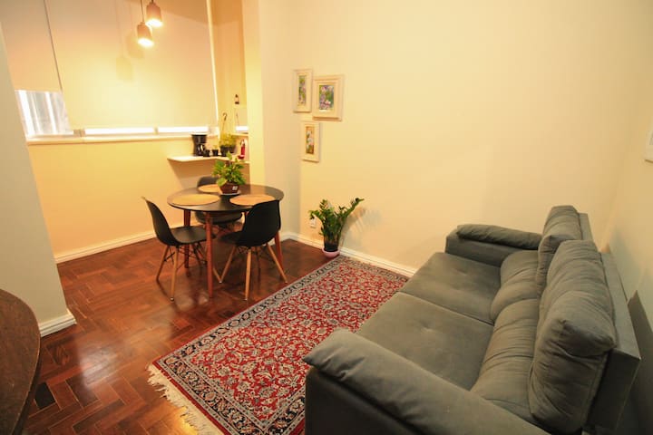 A Poucos Passos Da Praia - Rio de Janeiro