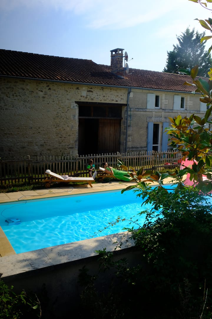 La Grange, Maison De Rêve En Bord De Forêt - Département Charente