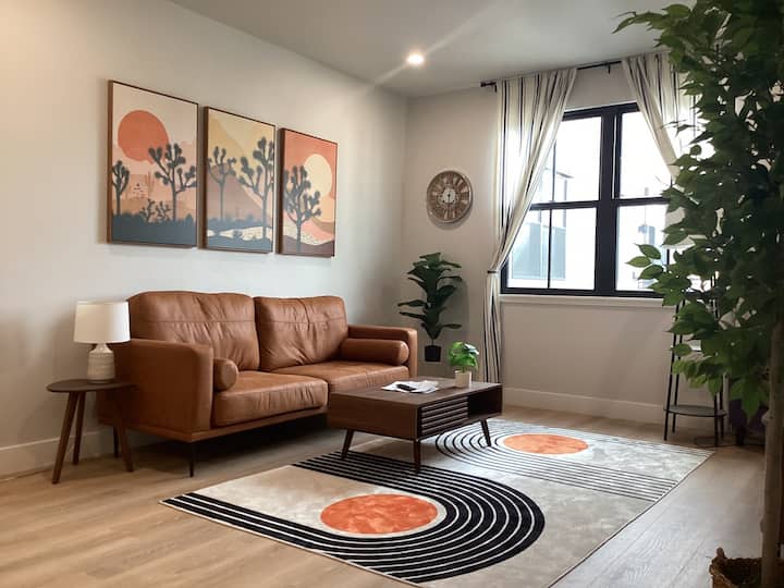 Mountain Views And Bakery Smells - Monthly Rental - Salida, CO