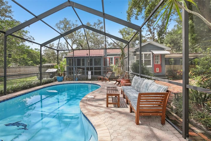 Relax & Explore In A Private Heated Pool - Hot Tub - Tampa, FL