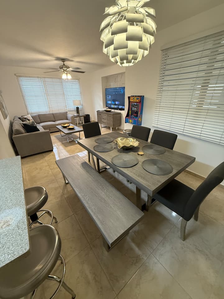 Ecohome5/ Solarnet Zero/queen Beds/laundry/parking - Puerto Rico