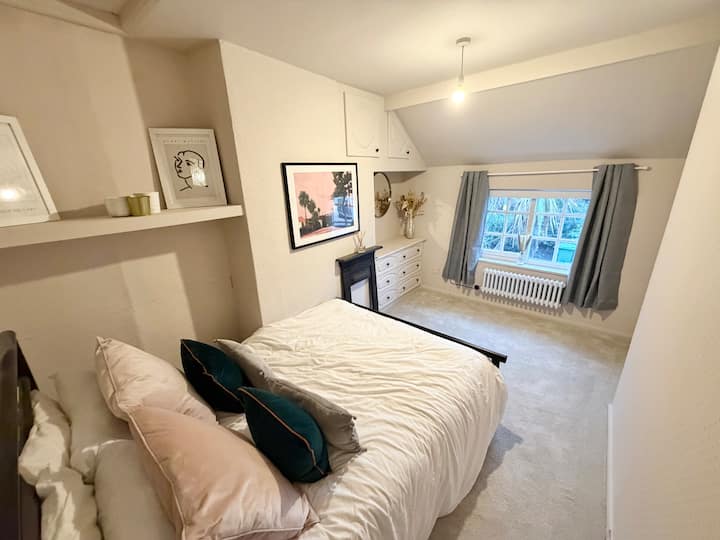 Cute English Cottage - Loughborough