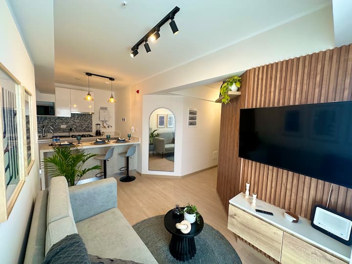 Departamento Entre Miraflores Y San Isidro –2 Hab. - Pérou