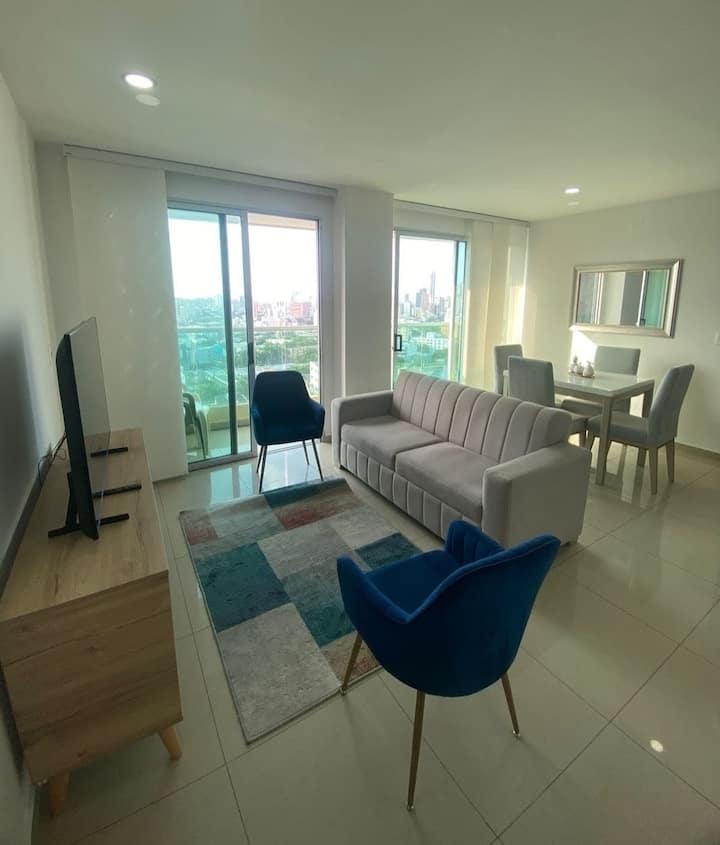 Acogedor Y Amplio Apartamento Full Amoblado. - Barranquilla