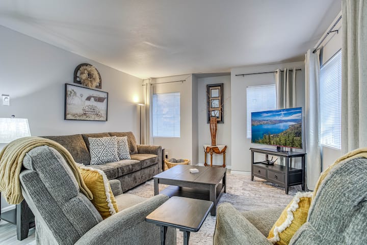 Walk To Downtown, Pet Friendly, Brand New Condo! - Leavenworth, WA