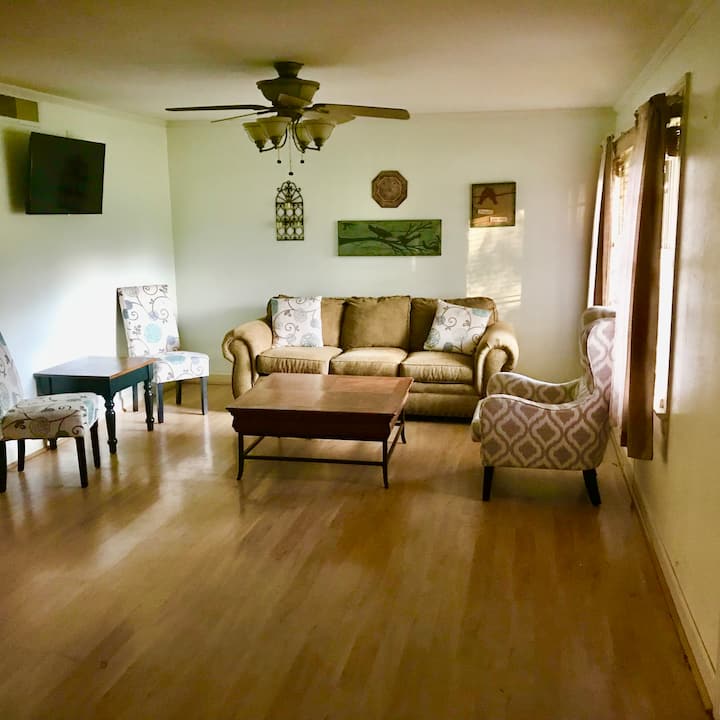 Bayou Home. Sleeps 12. - Monroe, LA