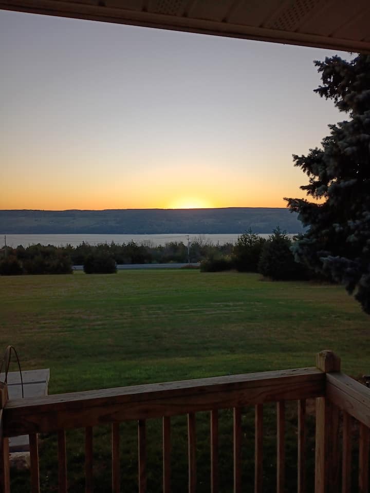 Lakeview Getaway - Dundee, NY