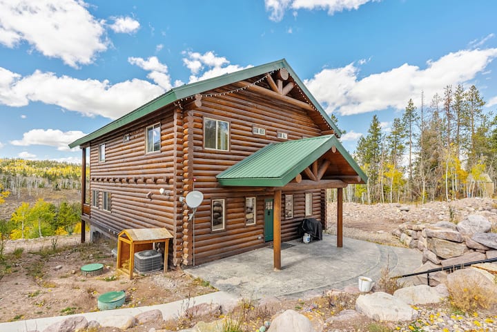 Mirror Lake Lodge | Pool | Hot Tub | Snowmobiling - Kamas, UT