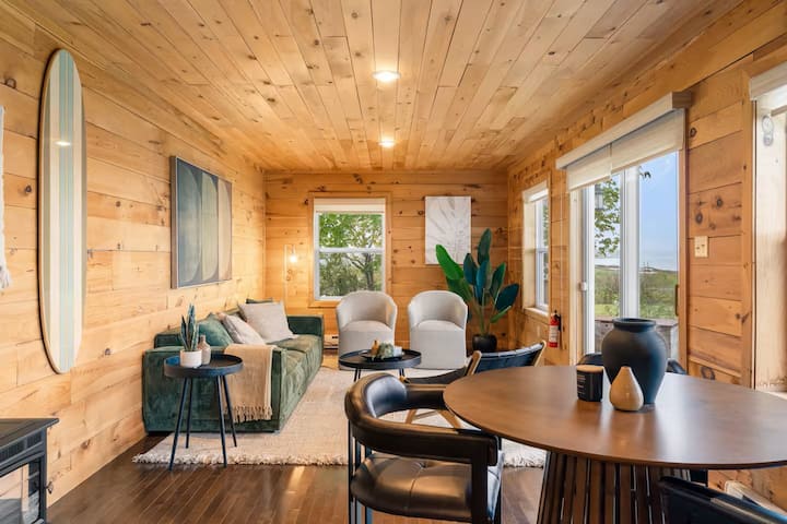 Waterfront Oasis | Chic, Kid-friendly +Wharf Views - Shediac
