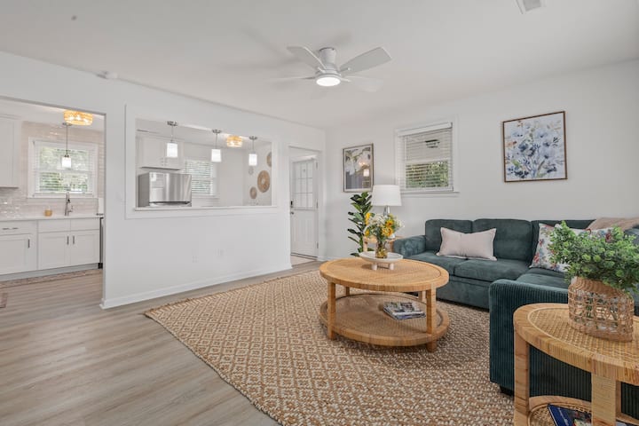 Bring Your Boat & Dog To This Newly Renovated Home - Charleston, SC