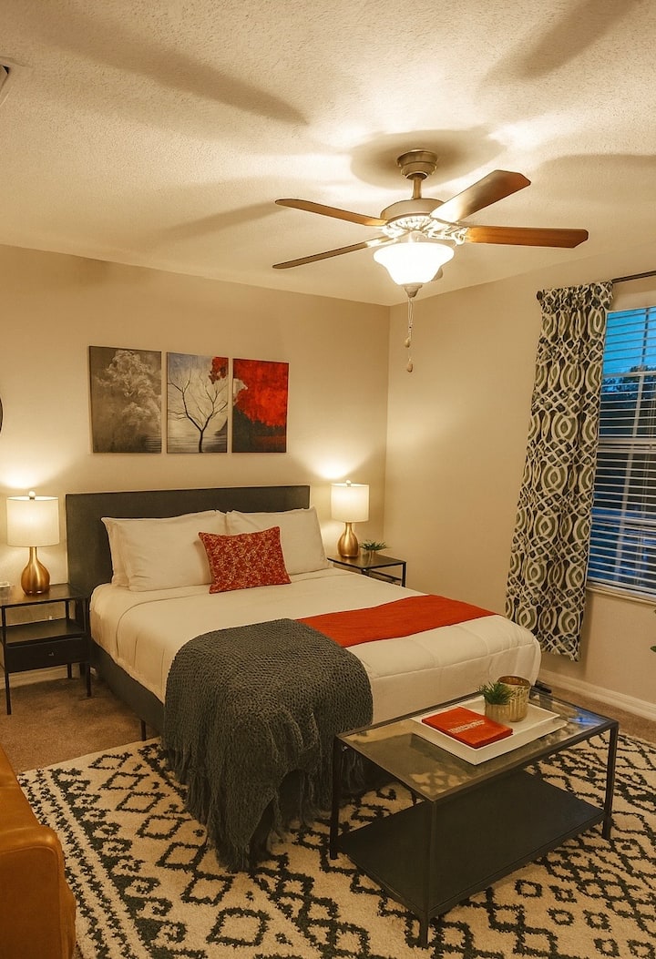 5 Bedroom Home
Large Master In The First Floor - Apollo Beach, FL